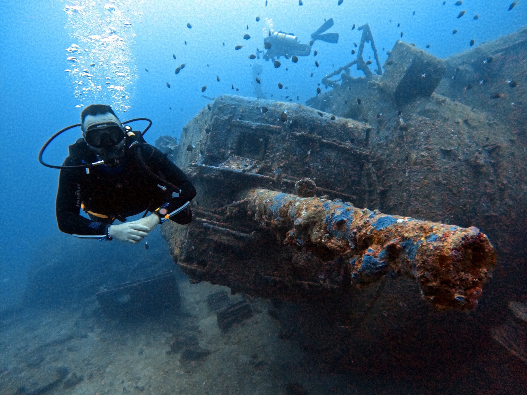 Ship wreck diving in Okinawa - SEAKERS OKINAWA SSI Official Scuba ...